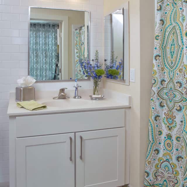 Apartments & Community Amenities | Senior Living Residences